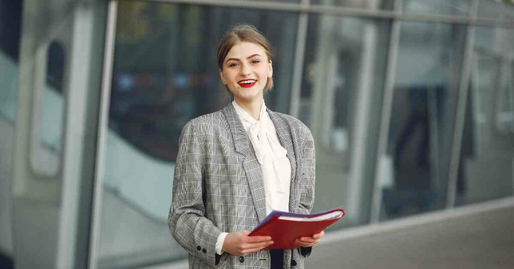 Quel est le rôle d'un courtier d'assurance : 7 missions-clés Quel est le rôle d'un courtier d'assurance : 7 missions-clés